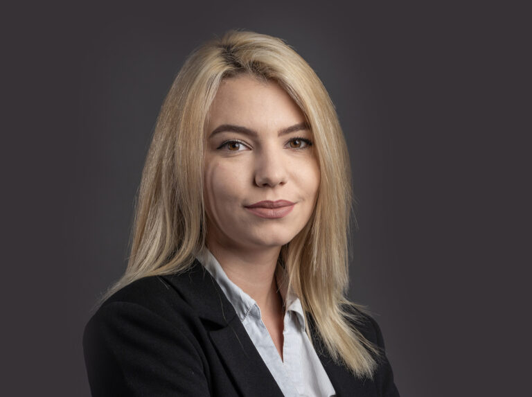 People Archive - Cushman & Wakefield Echinox